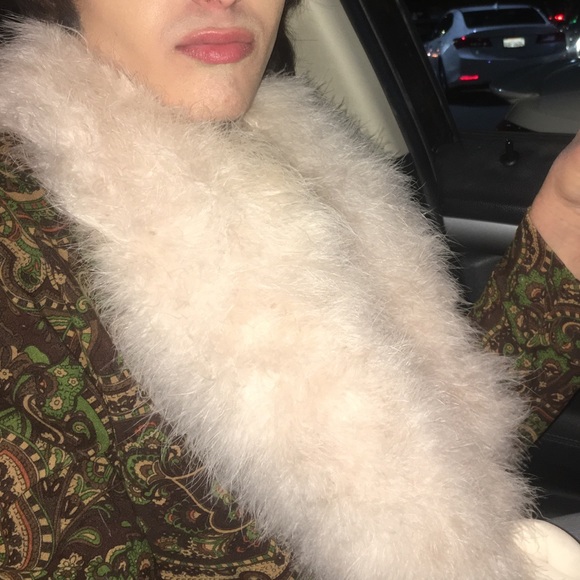 bebe | Accessories | Bebe Authentic White Feathers Stole Throw On ...